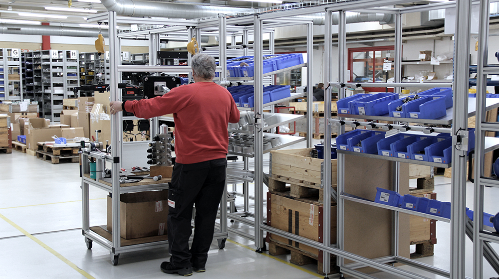 LEAN flow racks | material handling trolleys