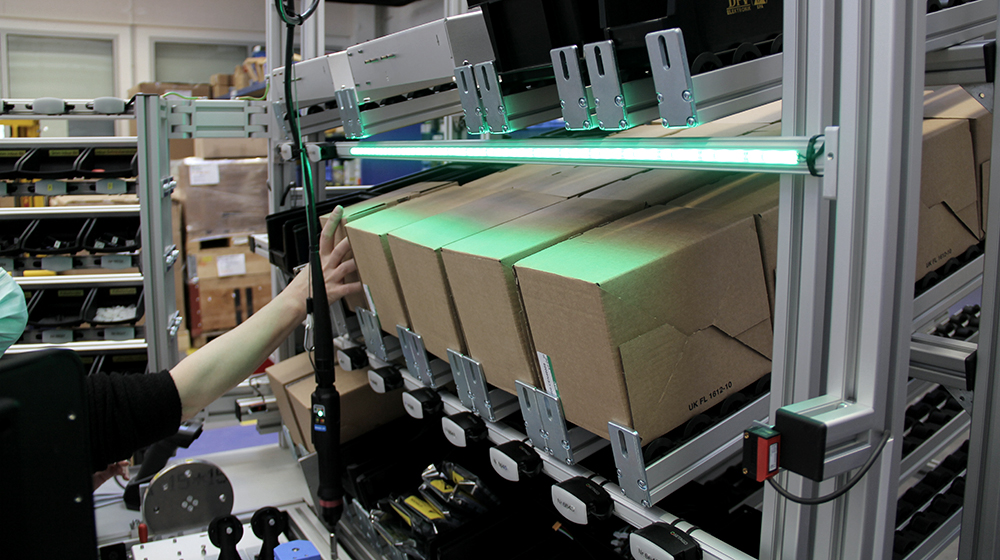 Pick to Light for complex assembly